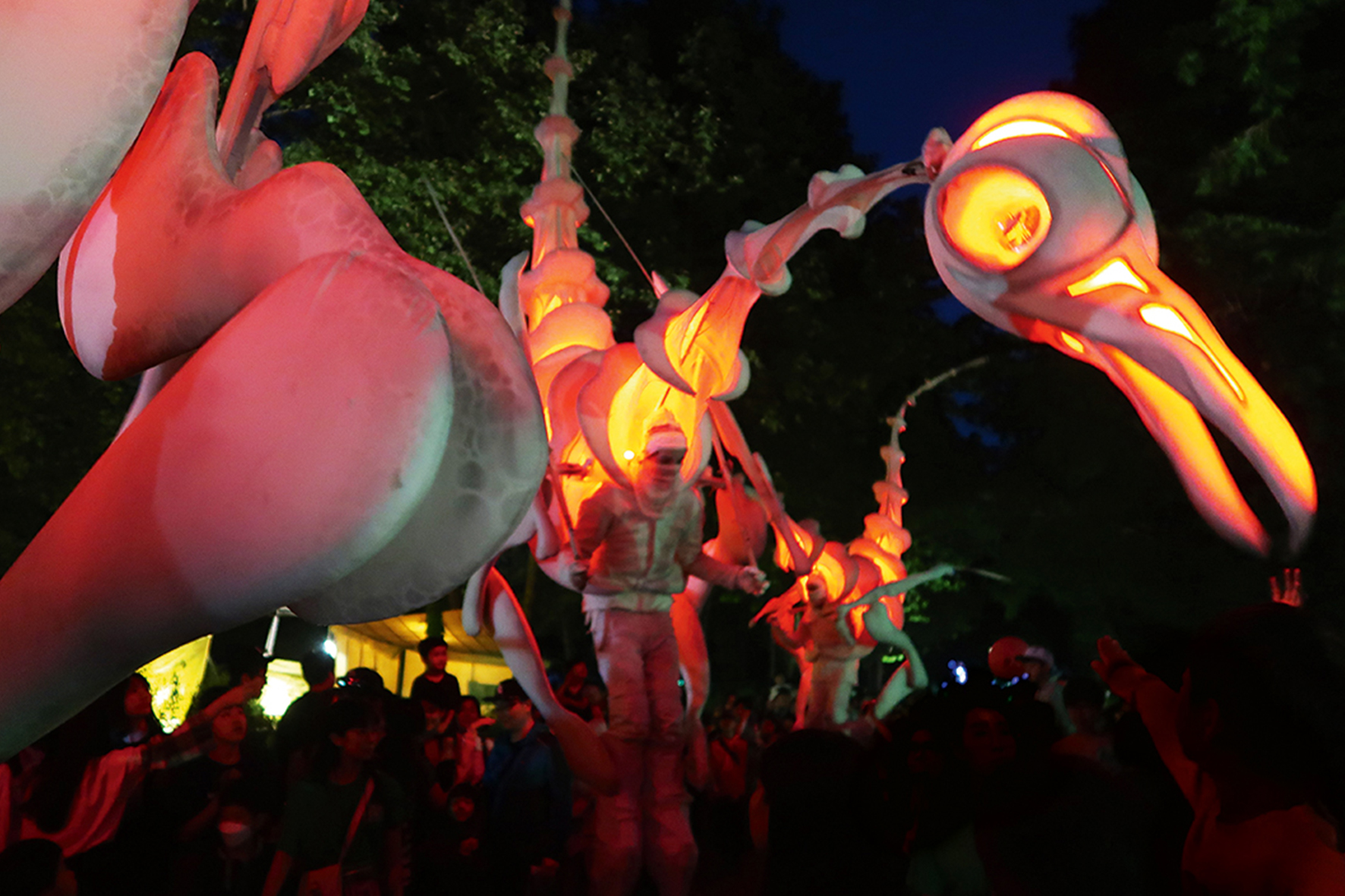 Foto Close Act Theatre - Ich spring im Dreieck