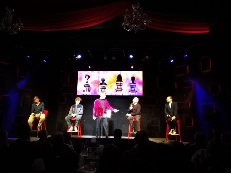 Das Zaubertheater Alexander Krist in München mit fantastischen ...