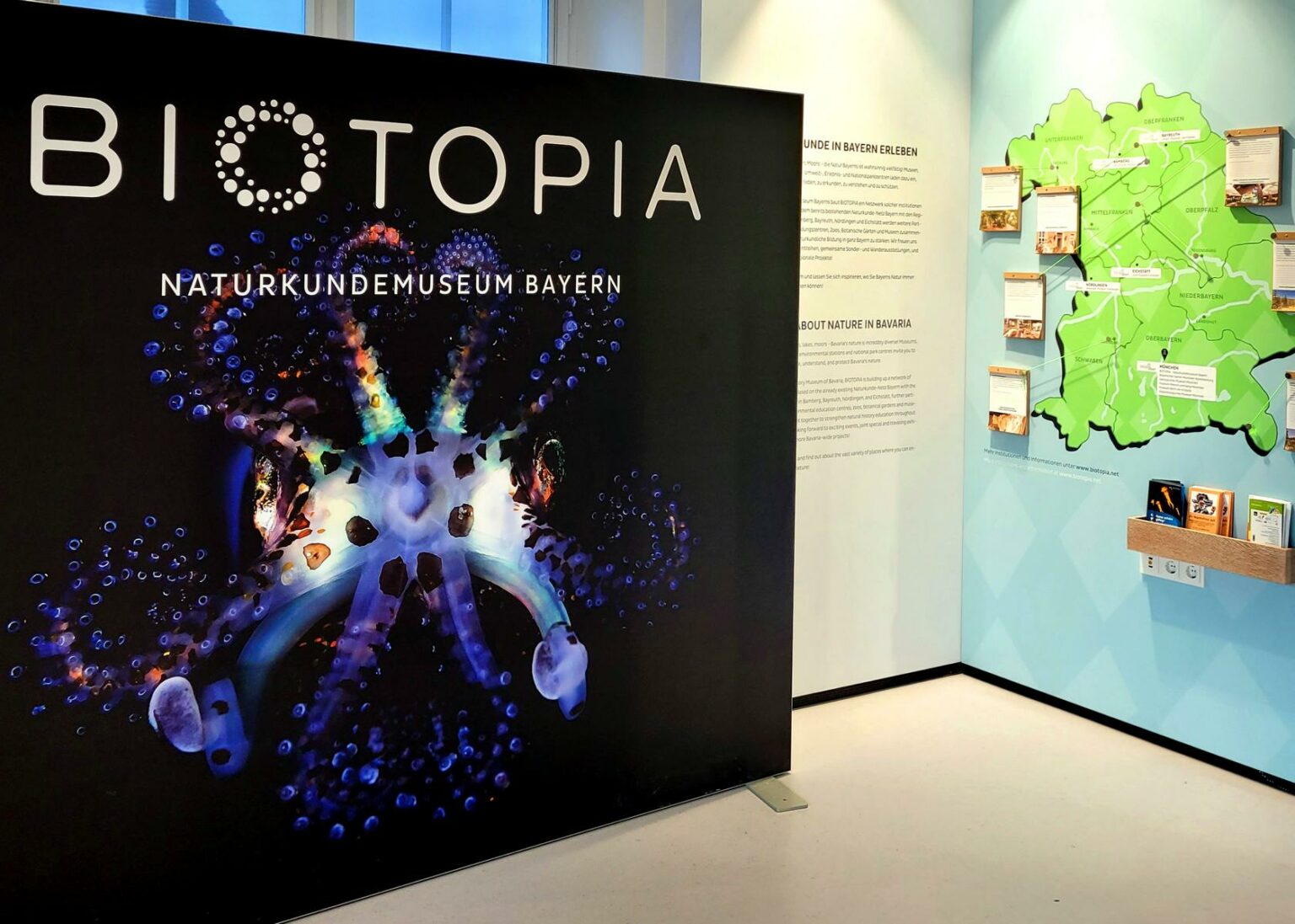 Das kostenlose "Biotopia Lab" im botanischen Garten München mit Flugsimulator und Science ...